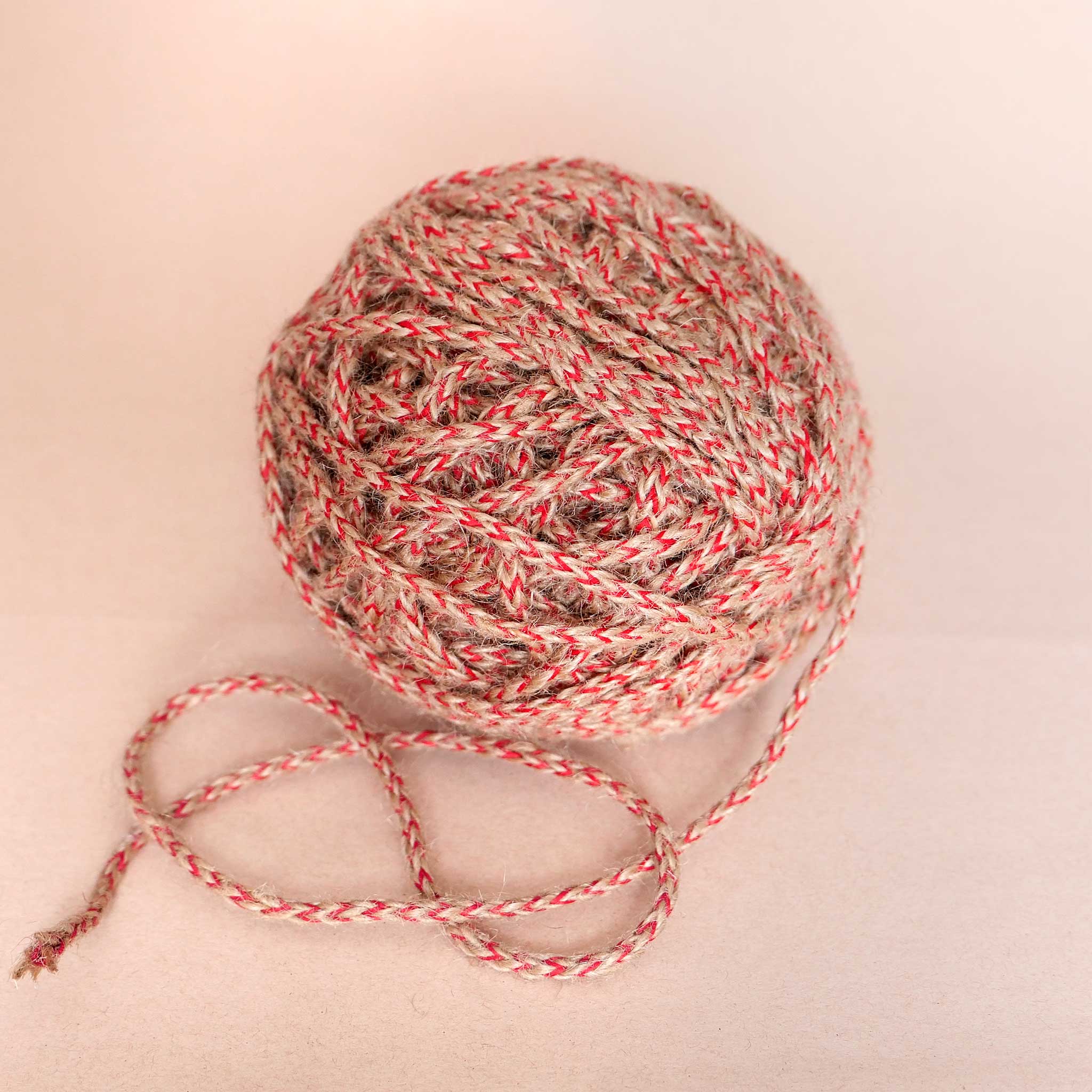 Hessian String Red